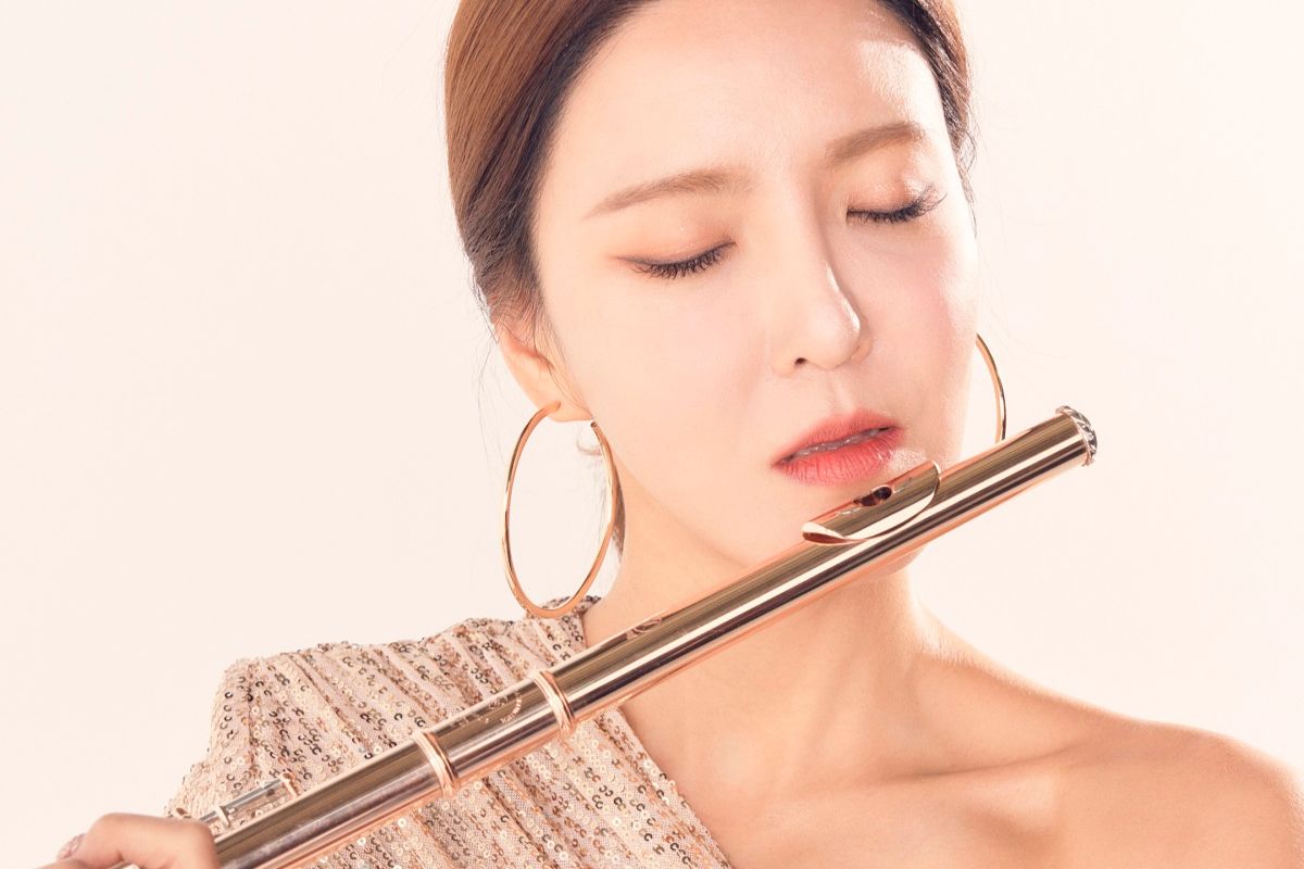 Jihokorejská flétnistka Jasmine Choi vystoupí v Košicích. Povede i mistrovské kurzy pro 140 ...